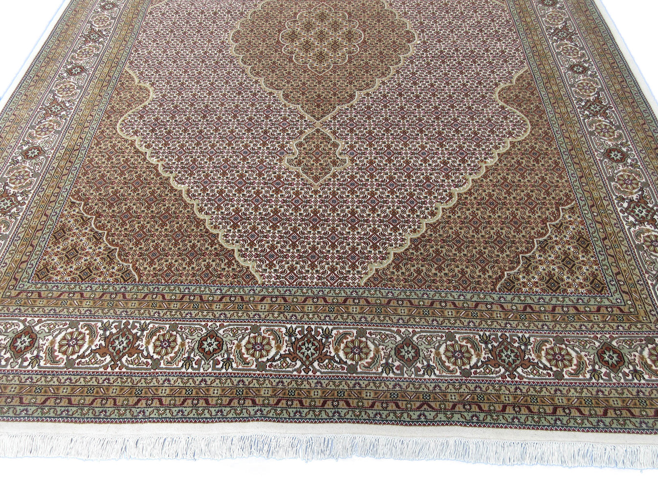 Indian Mahi Tabriz Rug - 371 x 275cm - Ref: 3438 – Little-Persia