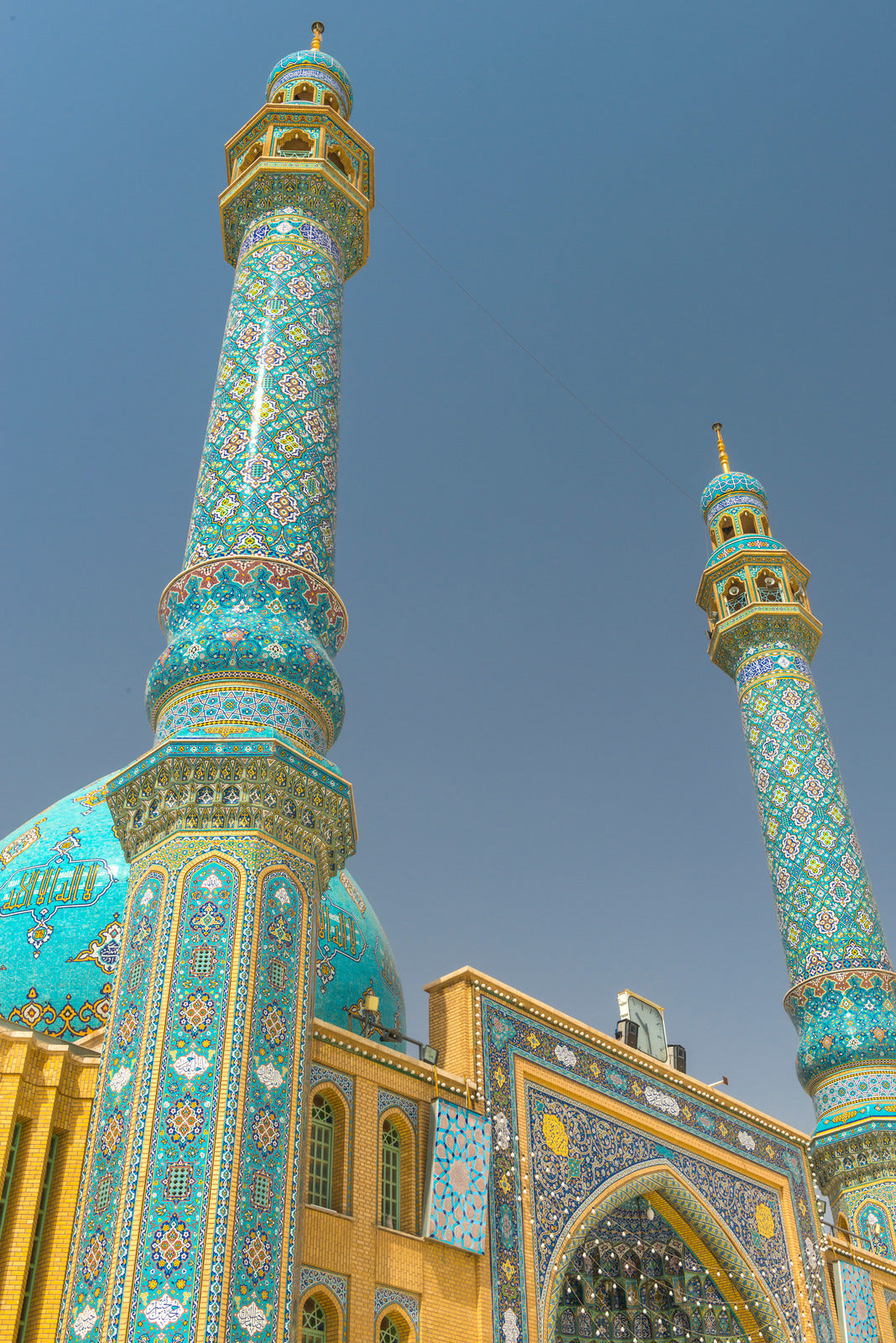 Hand-Knotted Chinese Qom Silk Rug - Ref: 2673 - 183 x 125cm – Little-Persia