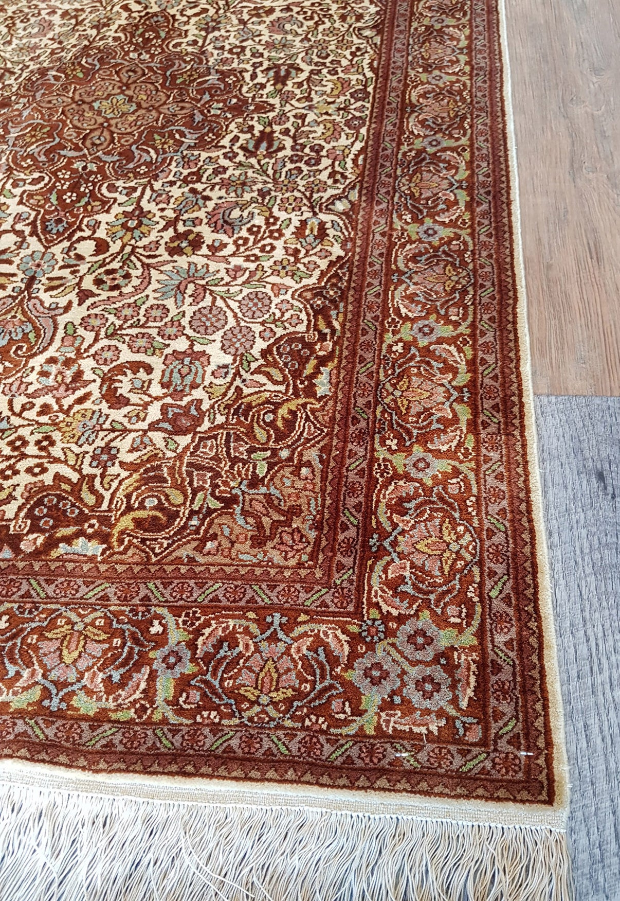 Hand-Knotted Indian Kashmir Silk Rug - Ref: 2604 - 154 x 93cm – Little ...