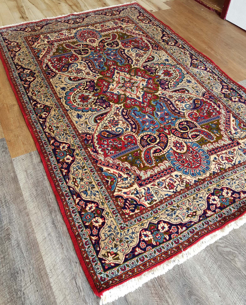 Hand-Knotted Persian Yazd Rug - Ref: 2660 - 242 x 152cm – Little-Persia