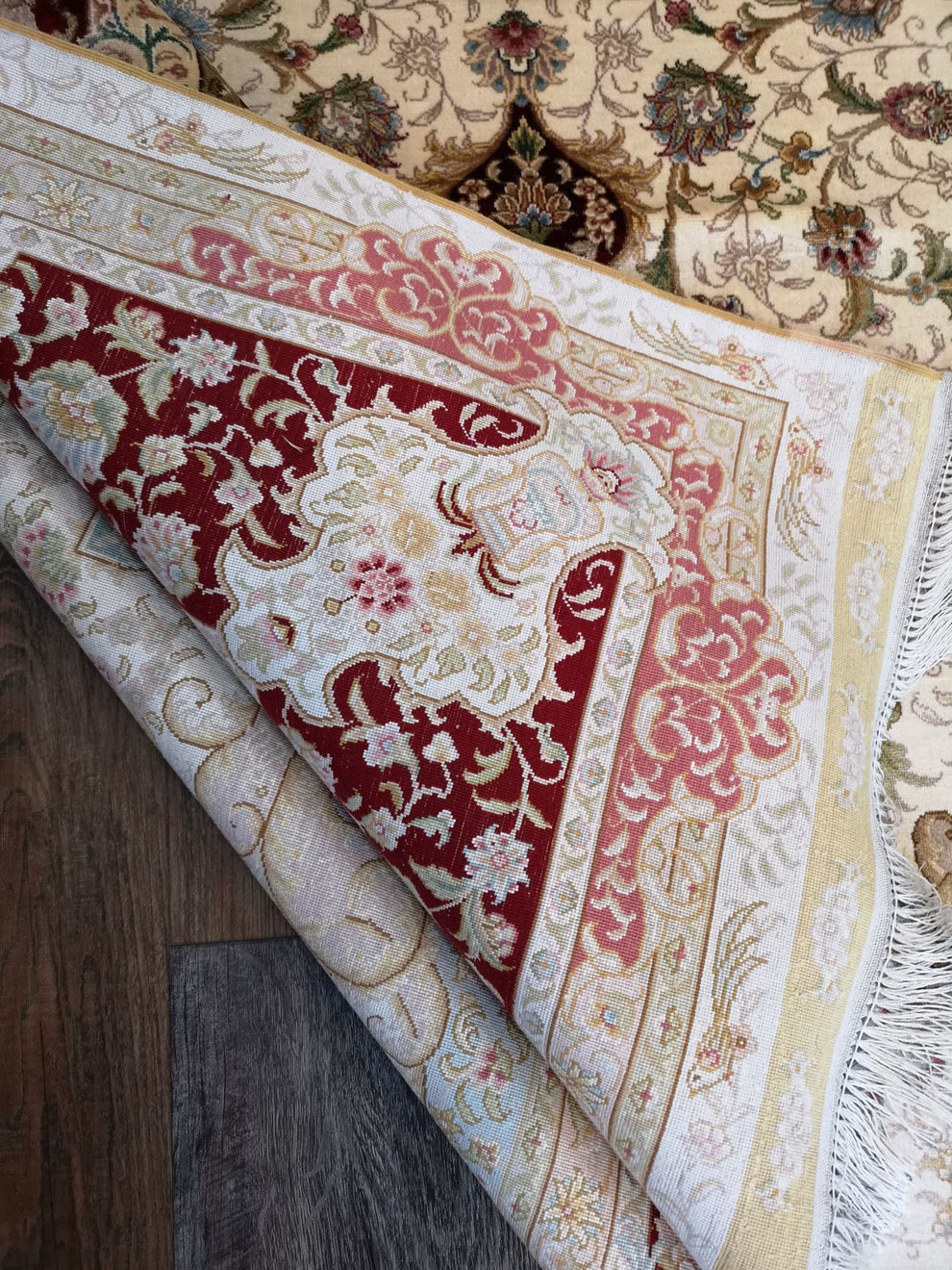 Hand-Knotted Chinese Qom Silk Rug - Ref: 2676 - 275 x 186cm – Little-Persia