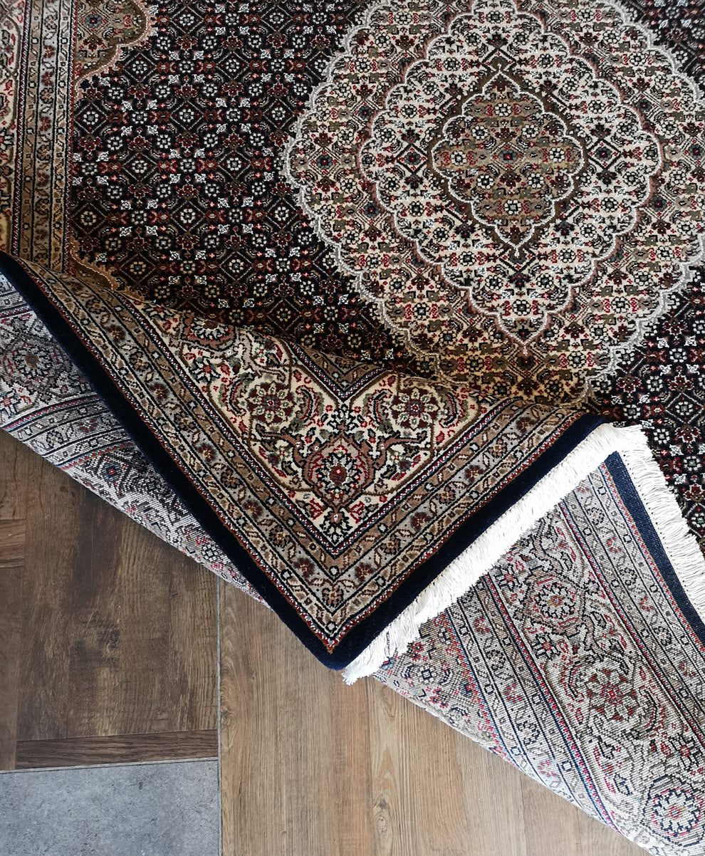 Hand-Knotted Indian Tabriz Rug - Ref: 2822 - 244 x 201cm – Little-Persia