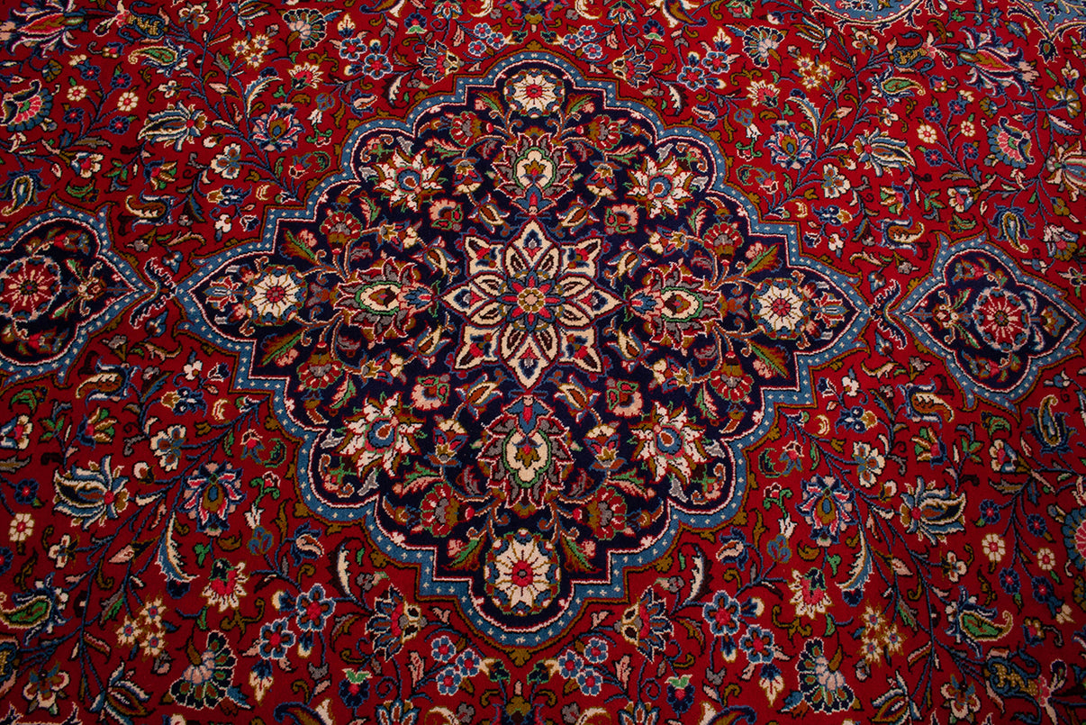Hand-Knotted Semi-Antique Persian Qom Rug - Ref: 3144 - 370 x 243cm ...